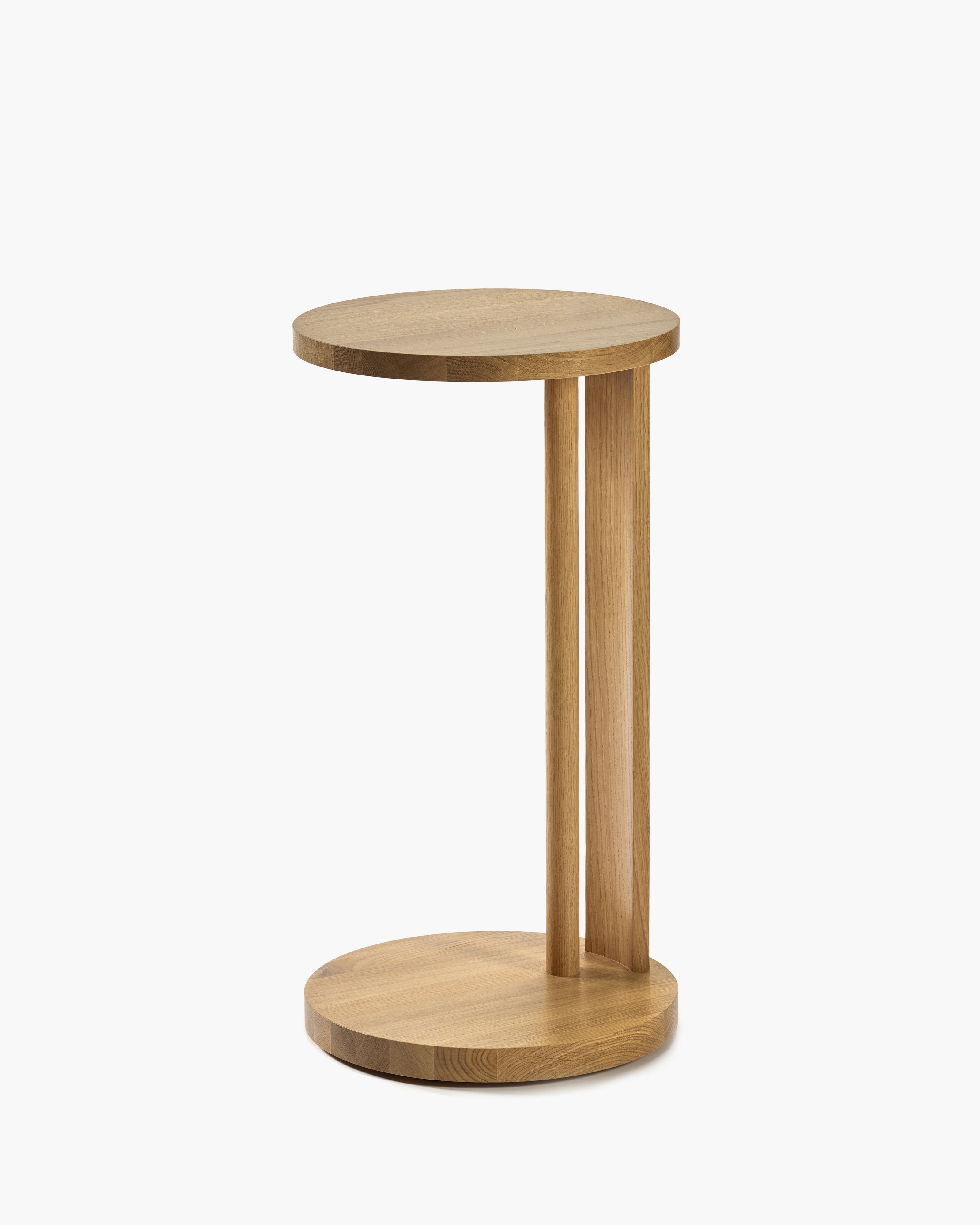 Side table L oak natural Aura – Serax US